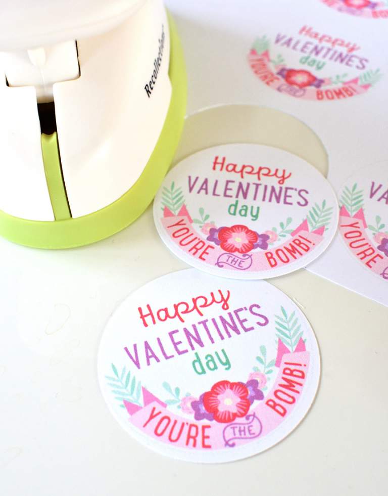 FREE Valentine's Day Bath Bombs Printable Tags - Press Print Party!