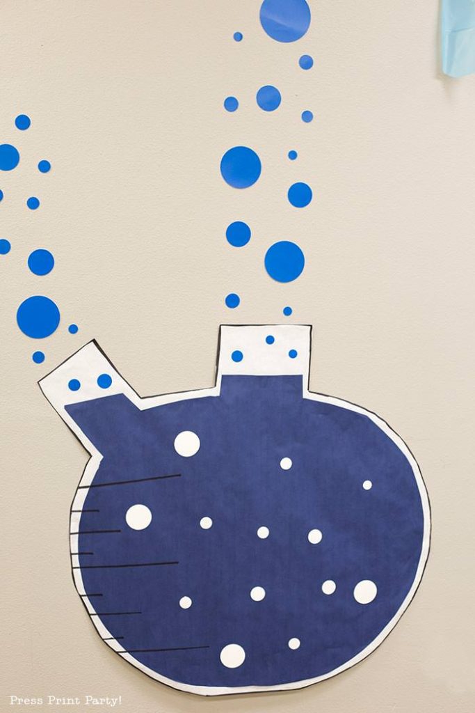 DIY Science Party Decorations (Giant Beakers) - Press Print Party!
