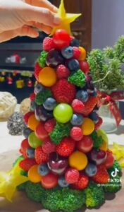 19 Fun Christmas Tree Appetizers for Your Holiday Buffet