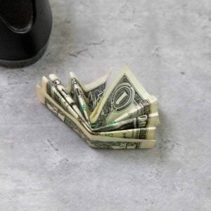 How to Make a Graduation Money Lei 2 Easy Ways