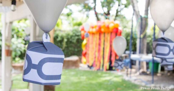How to Make Hunger Games Parachute Favor Boxes and Wow Your Guests