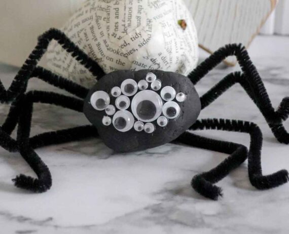 15 Spider Crafts for Kids Perfect for Halloween Fun